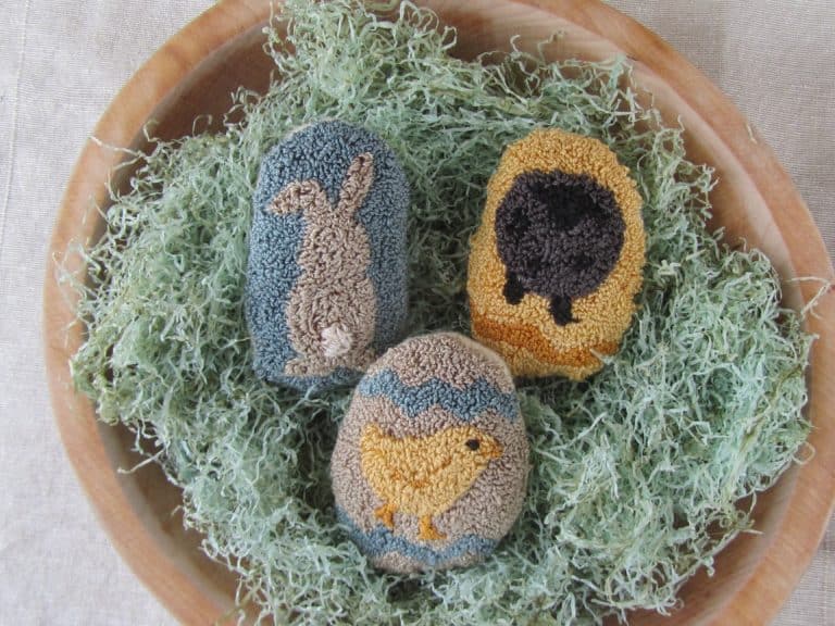 Easter Egg Punch Needle Pattern - DoodleDog Designs Primitives