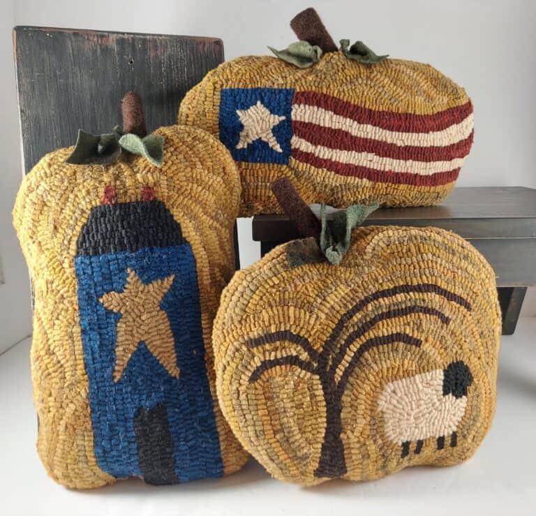 Primitive Fall Pumpkins Rug Hooking Pattern - DoodleDog Designs Primitives