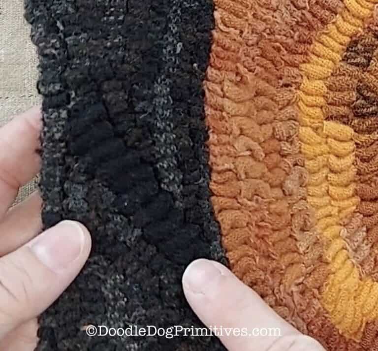 Cutting Worms: Rug Hooking 101 - DoodleDog Designs Primitives