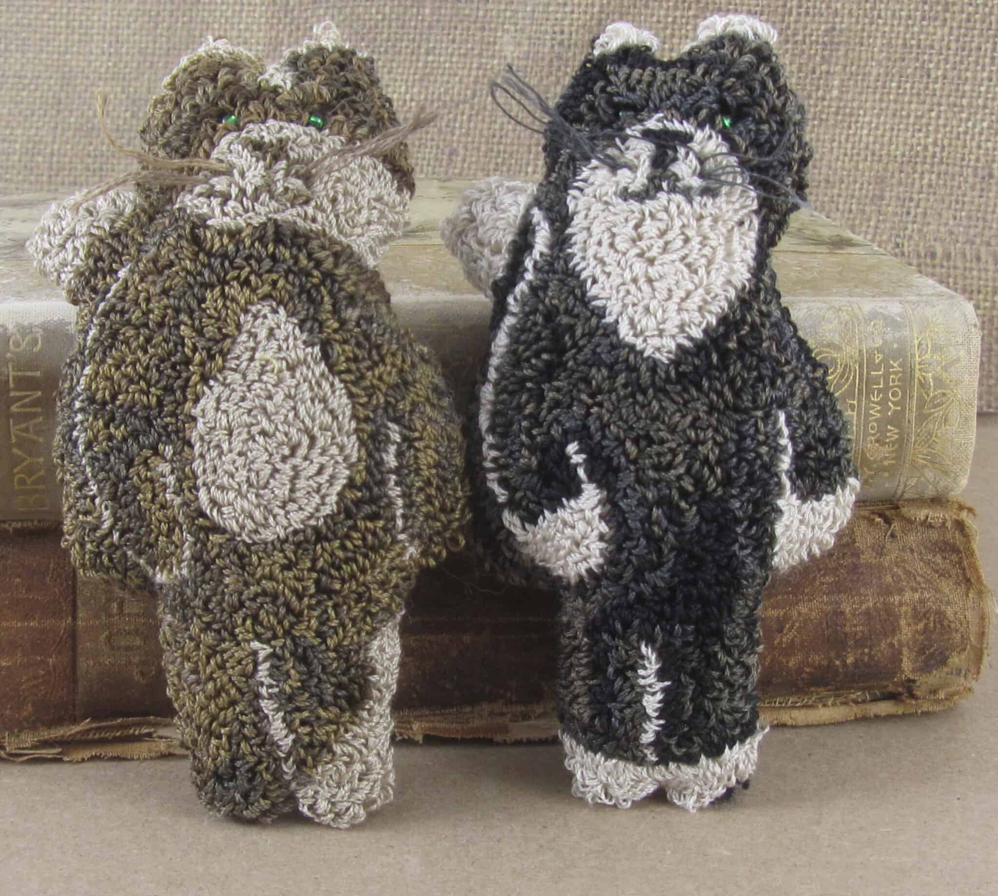 Cats Punch Needle Pattern - DoodleDog Designs Primitives