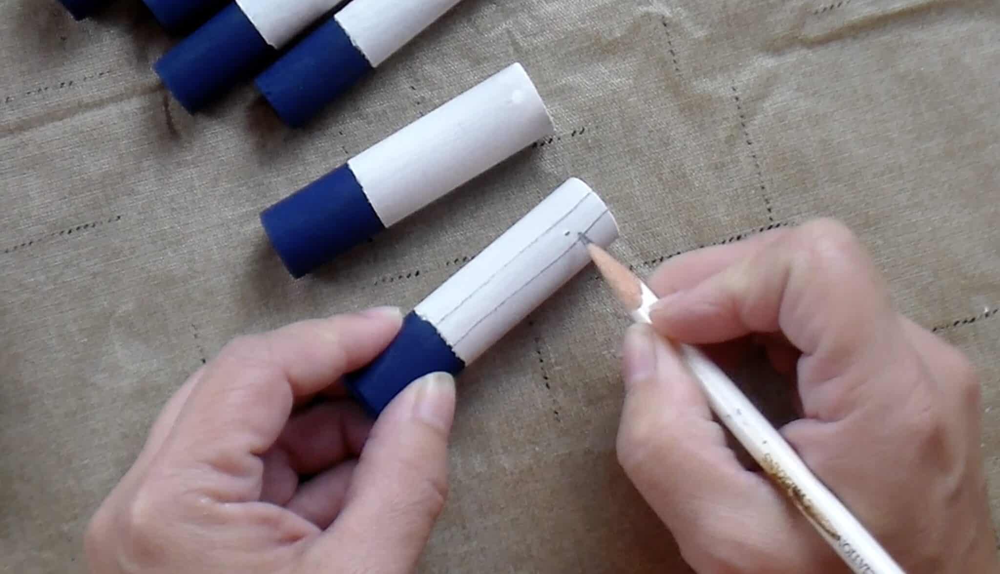 Primitive Firecracker Bundles Tutorial - DoodleDog Designs Primitives