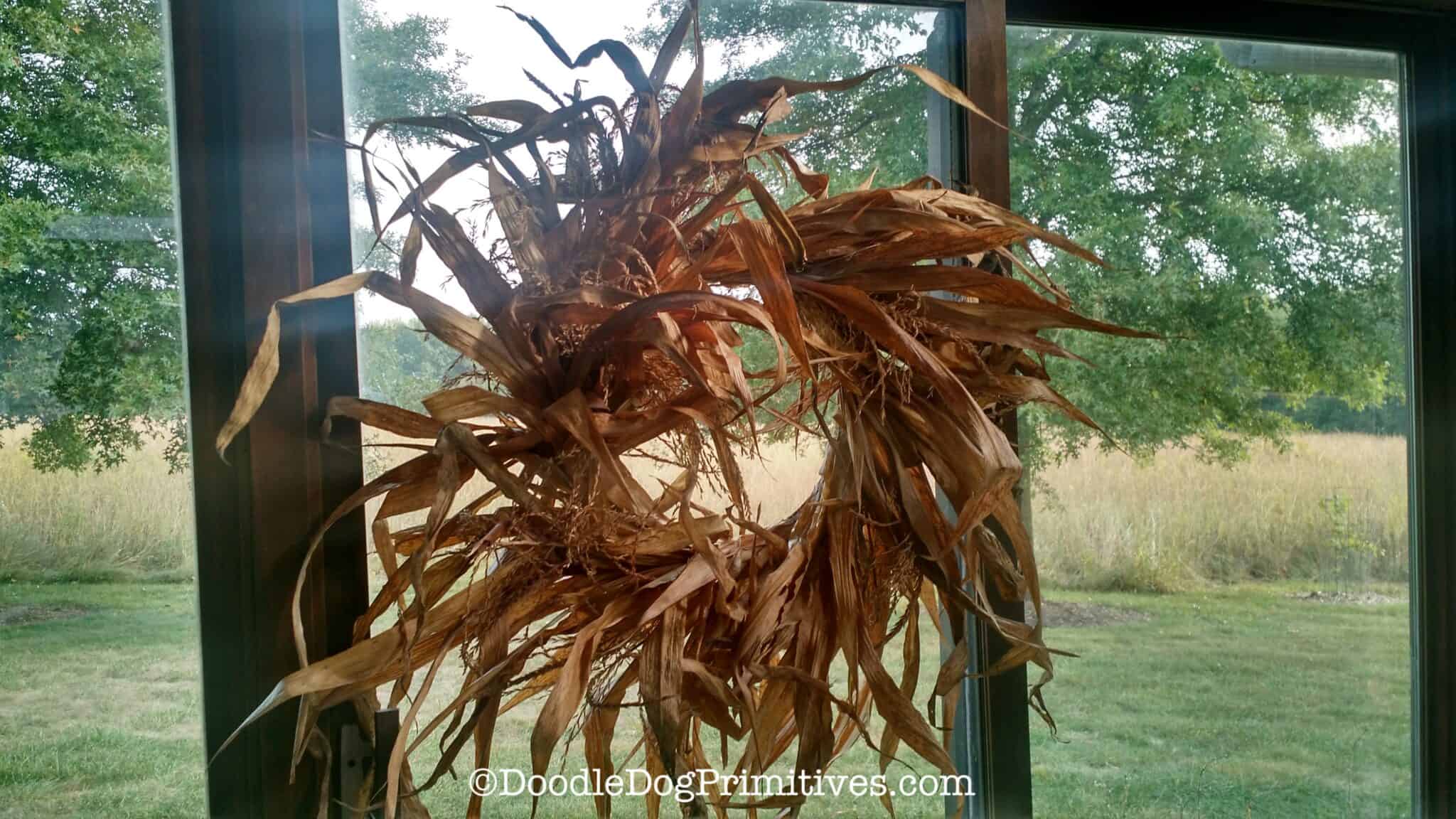 DIY Cornstalk Wreath - DoodleDog Designs Primitives