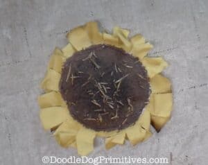 Primitive Sunflowers Tutorial - DoodleDog Designs Primitives