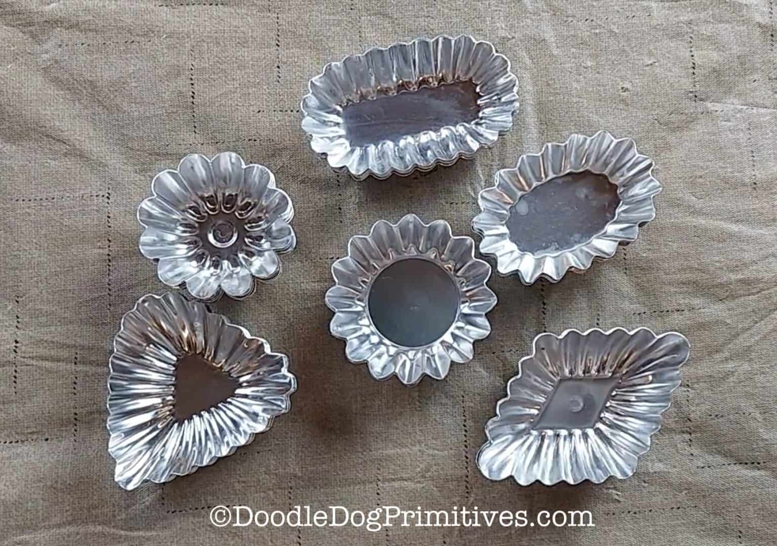 Age Tart Tins - DoodleDog Primitives
