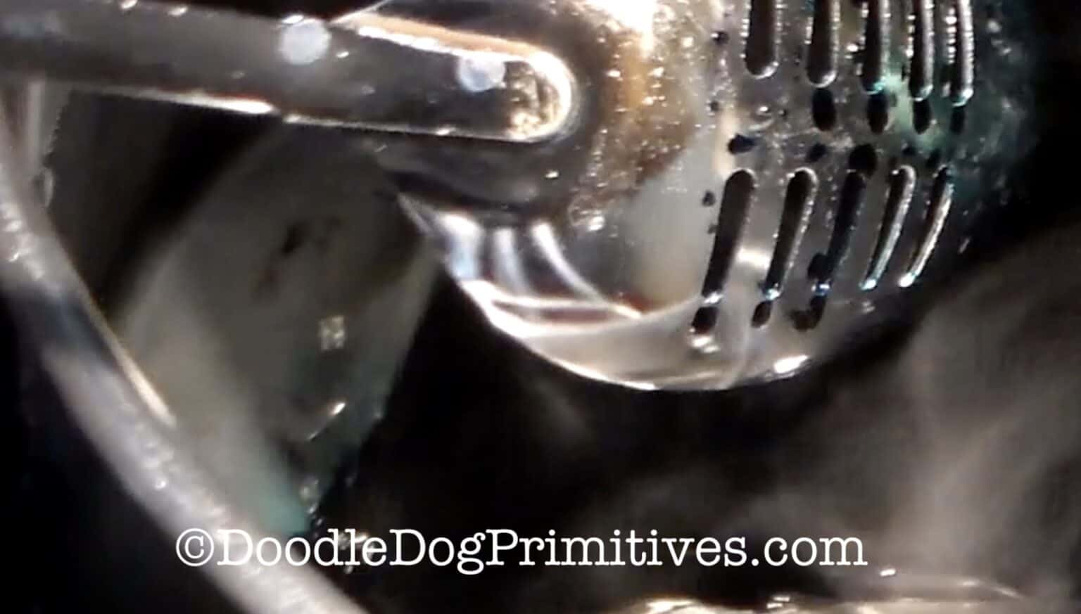 DIY: How to Hand Dye Wool - DoodleDog Designs Primitives