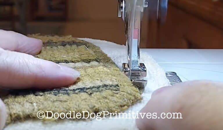 Making Hooked Rug Bowl Fillers - DoodleDog Designs Primitives