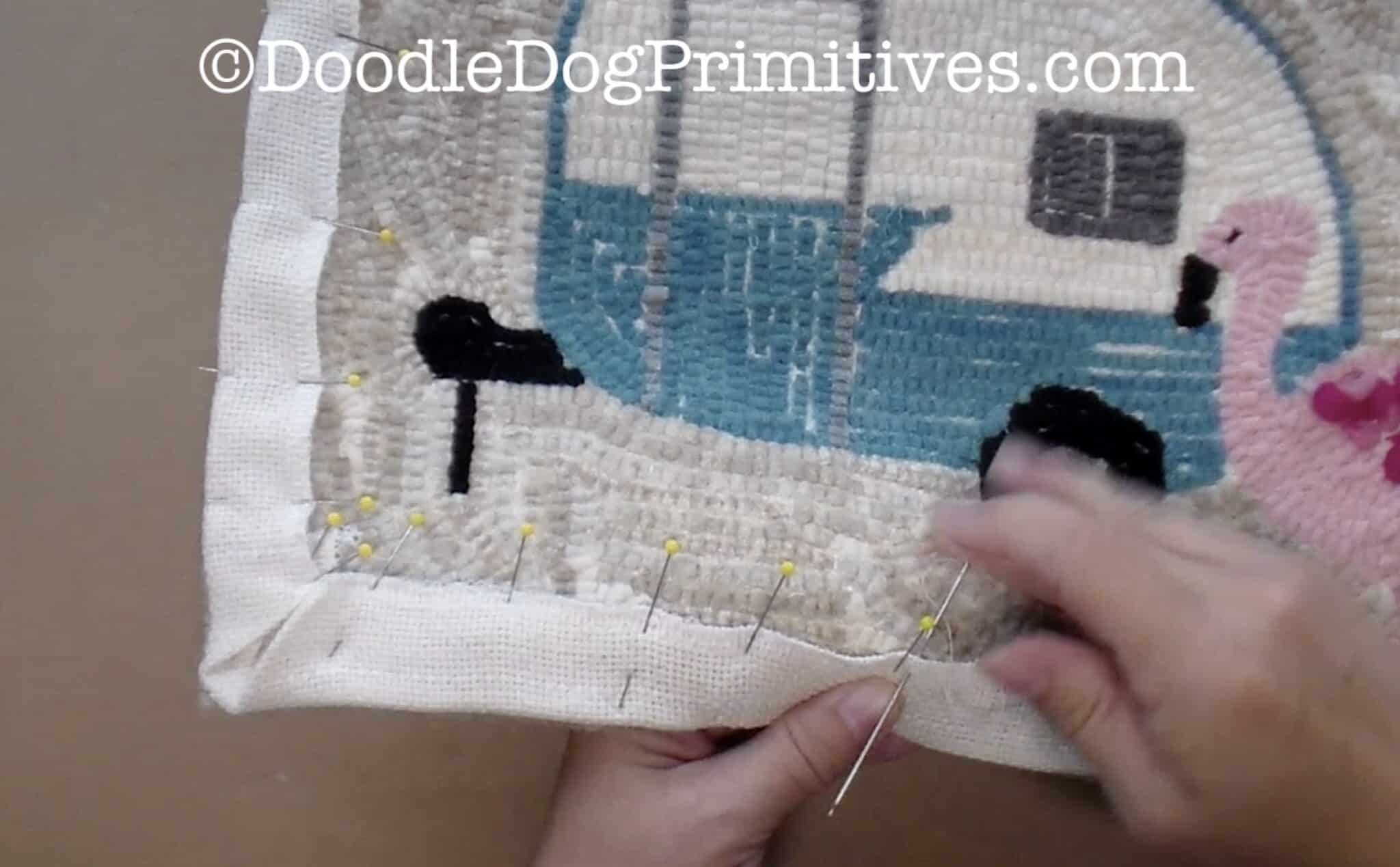 How to Create a Hooked Rug Wall Hanging that isn't DRooPY