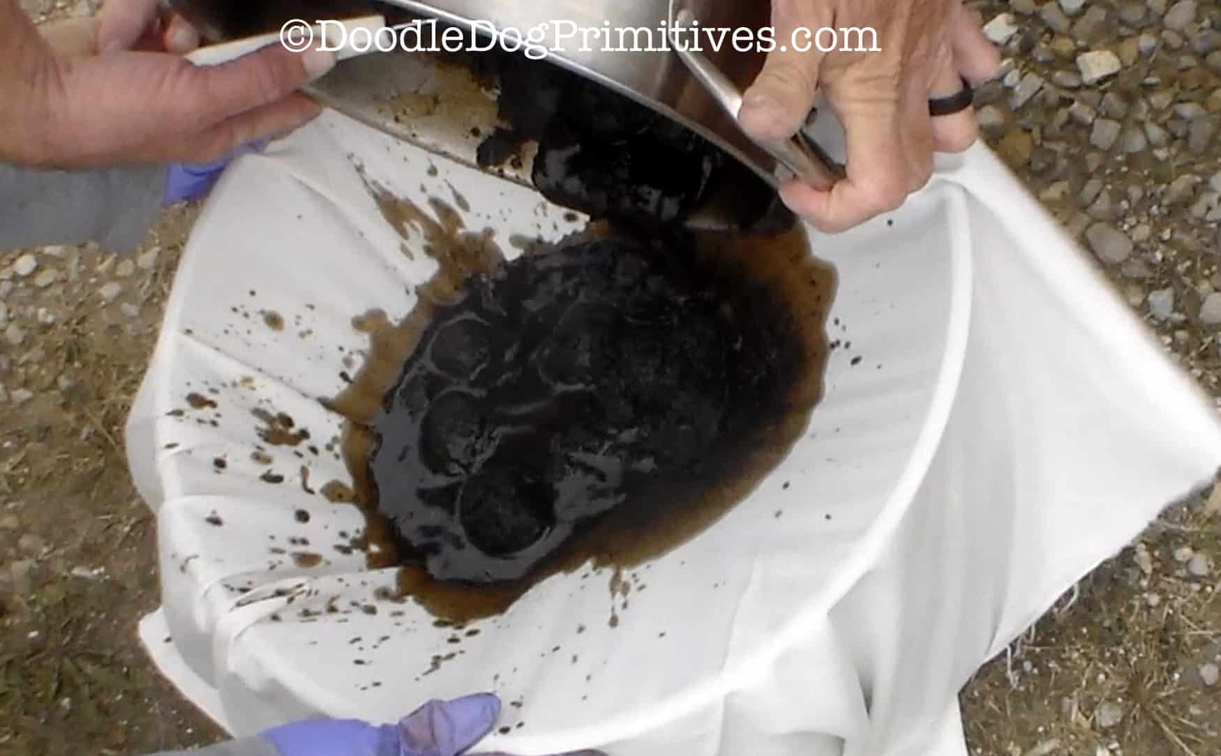 How to Make Natural Black Walnut Dye - DoodleDog Designs Primitives